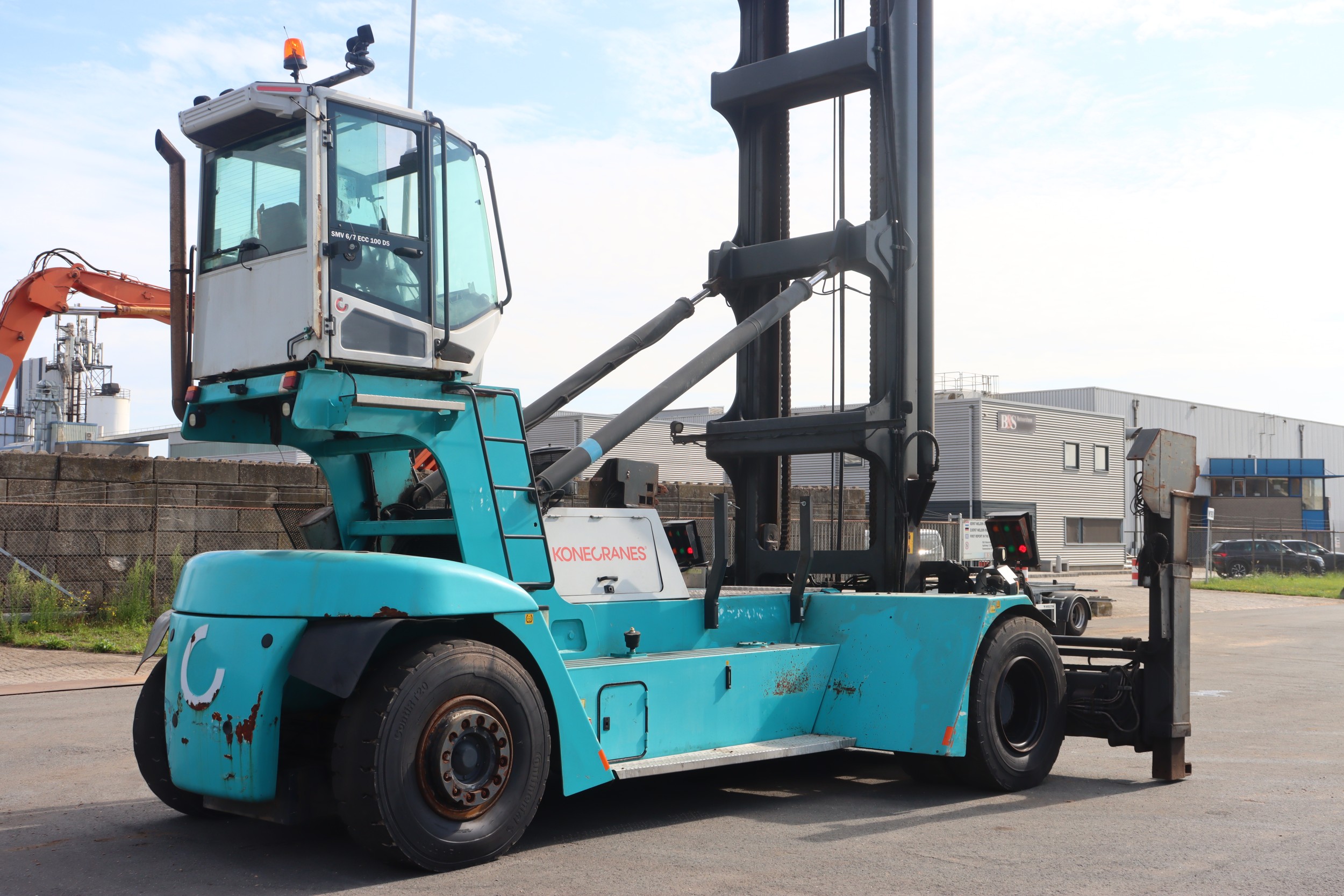 Konecranes 6/7ECC100DS – 10 t Container Handler - Portneeds.com